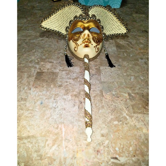 Venezia | Wall Decor | Vintage Handcrafted Venetian Venezia Masquerade ...